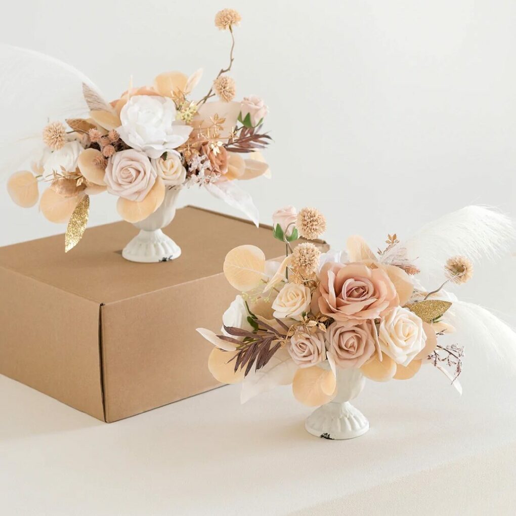 How to Dress a Dining Table With Linens, Centerpieces, and Flatware ...