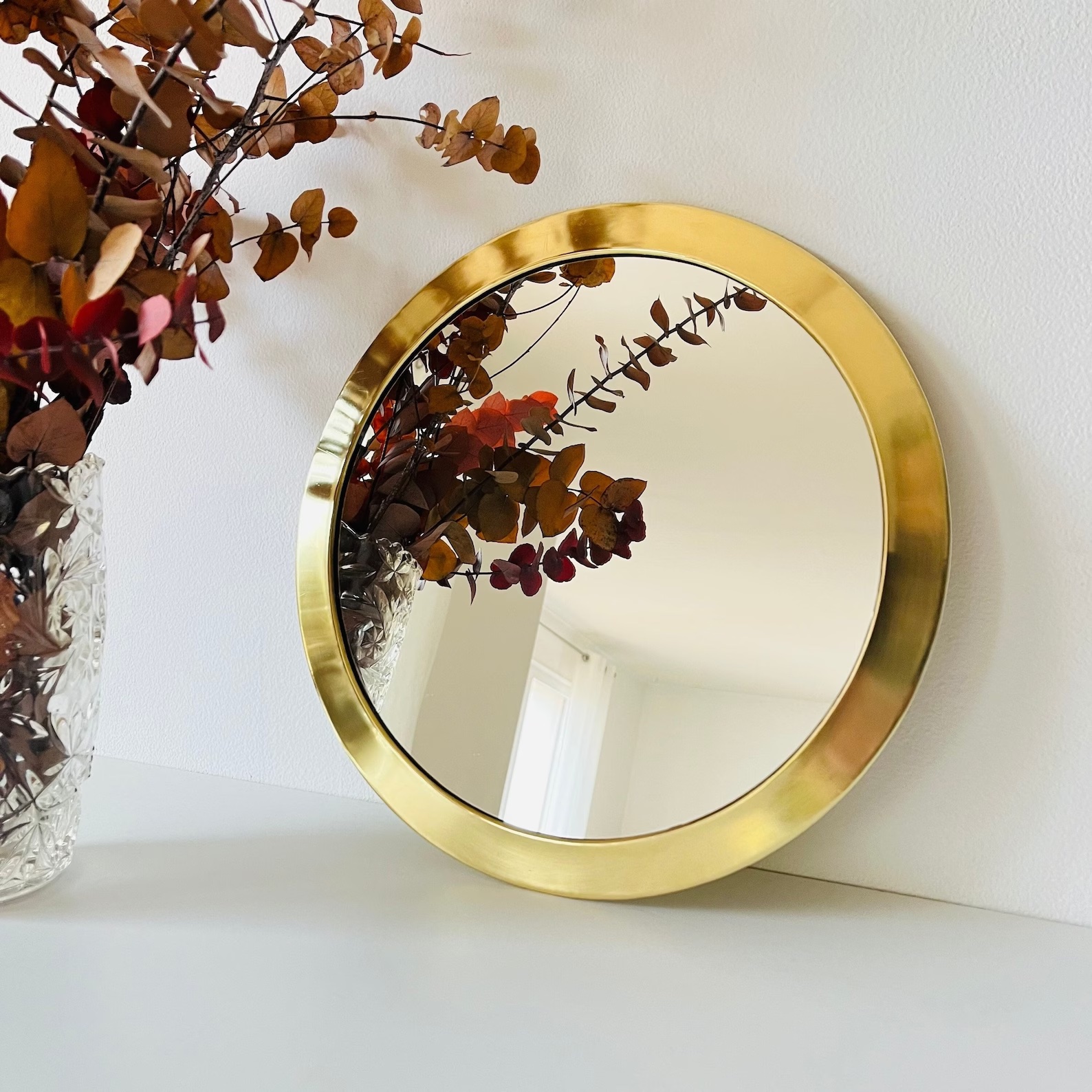What is a Stately Home and 8 Decor Ideas - Saffron Marigold
