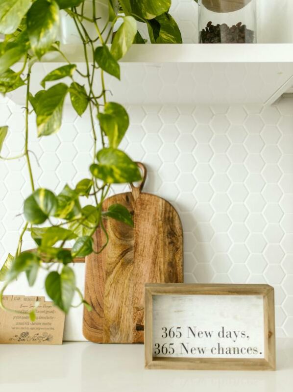 10 Kitchen Counter Decor Ideas for Culinary Charm - Saffron Marigold