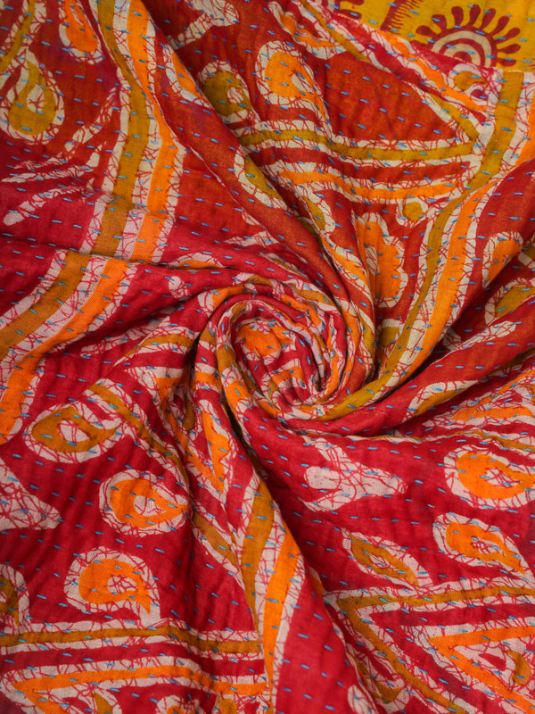 Kantha quilt, Indian sari, Cream and pink | Saffron Marigold